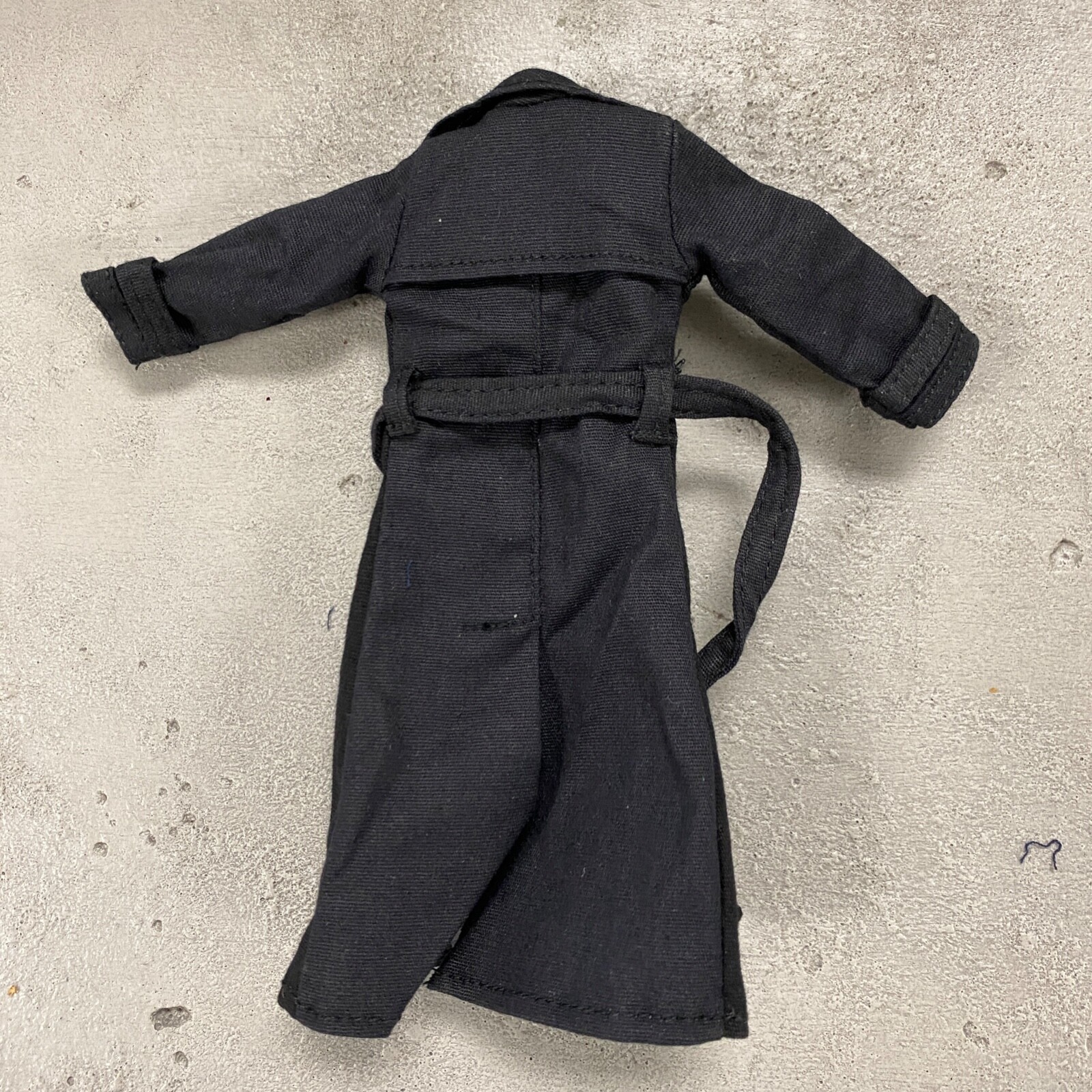 PB-LTC-NOIR: 1/12 Black Wired Trench Coat for Marvel Legends Spider-Man ...