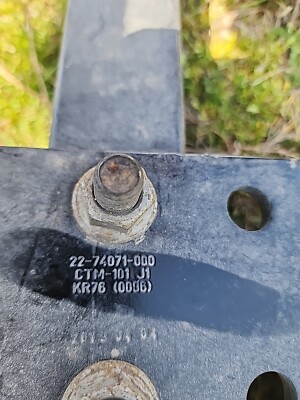 Freightliner Flow Below Center Frame Support Bracket 22-74071-000 W ...