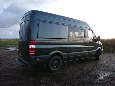 Sprinter Crafter Sleeping Pods Side | Grelly UK