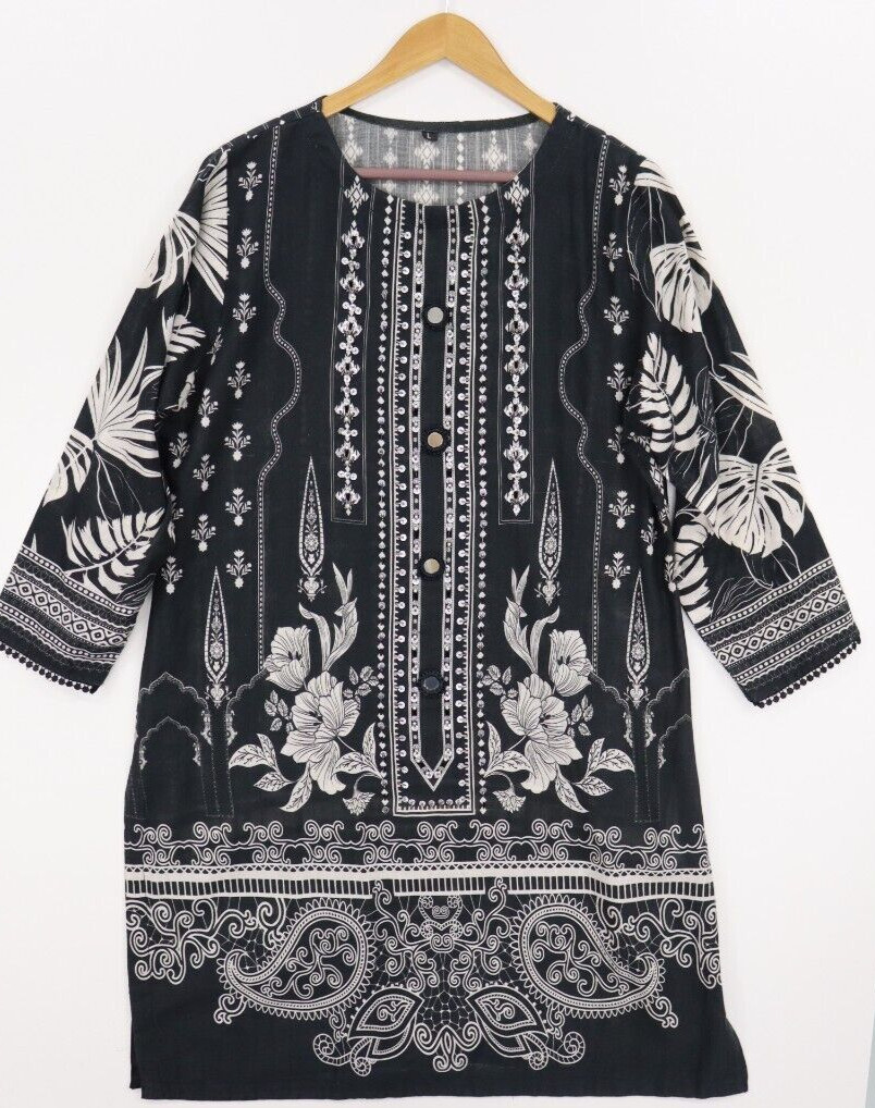 Indian Inspired Boho Black and White Traditional Tuni… - Gem