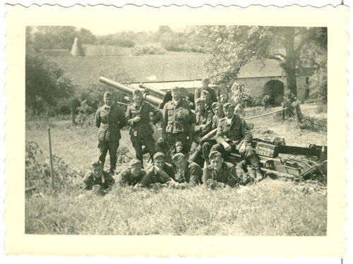 German 105mm artillery gun and crew, WW2. Original Photo | eBay