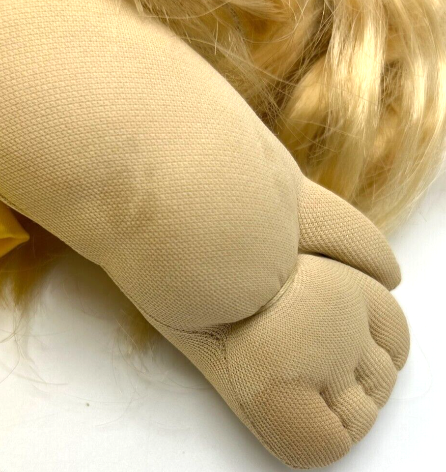 Cabbage Patch Kids Doll Cornsilk Girl Blonde Hair 16" Blue Eyes 1986 80s HM44 | eBay