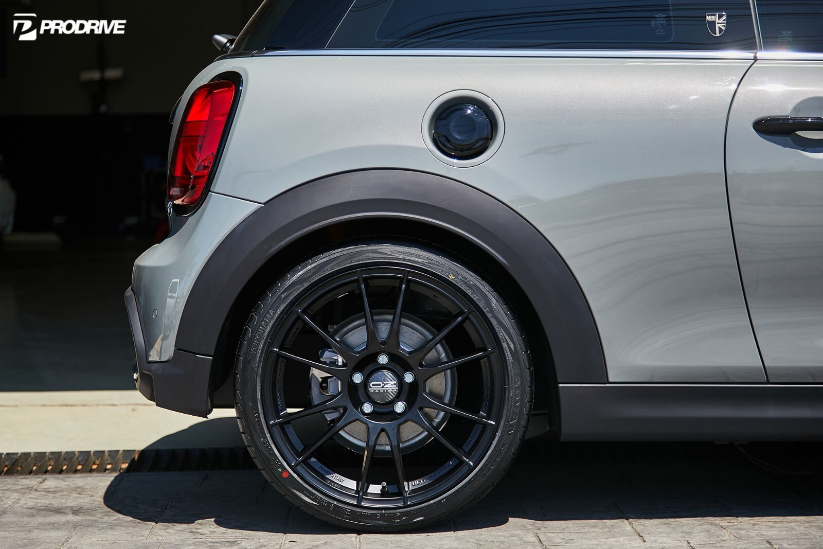 MINI Cooper S JCW, GENUINE F56 Piano Black Fuel Cap Replacement ...