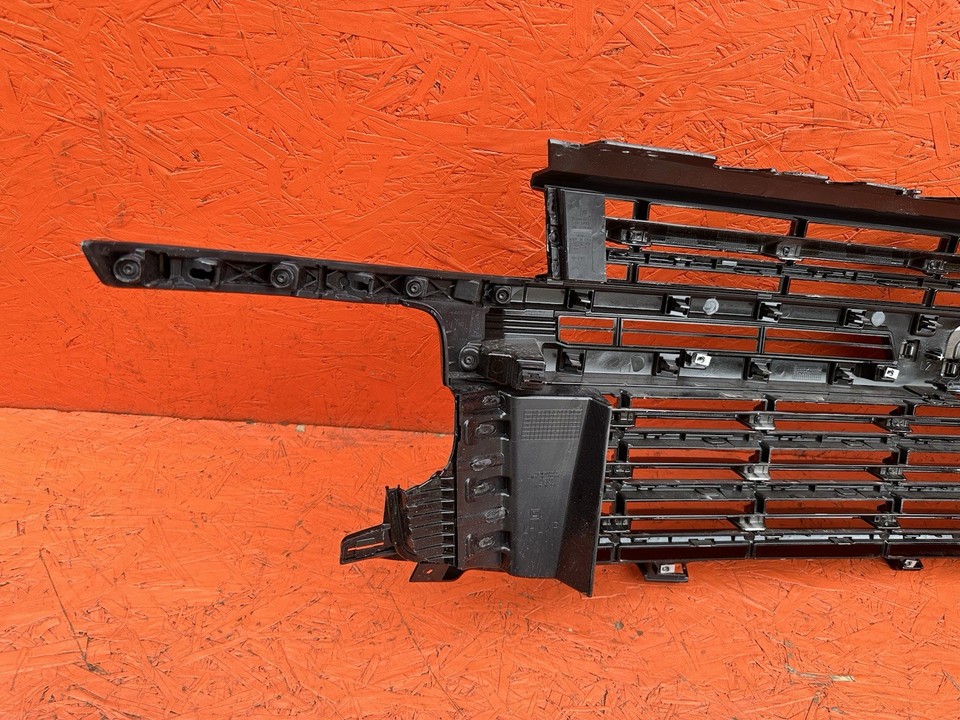 2021 2022 2023 CHEVROLET TAHOE SUBURBAN GRILLE OEM 032020088 | eBay