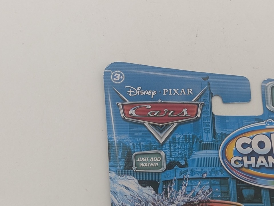 Color Changers Lightning McQueen 2010 Disney Pixar Cars NIB Red Yellow ...