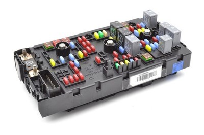 2008-2009 GMC Savana Chevrolet Express GM Chevy Engine Bay Fuse Box ...