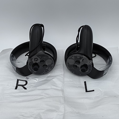 Oculus Rift CV1 Replacement Controllers Right & Left *Brand New* | eBay UK