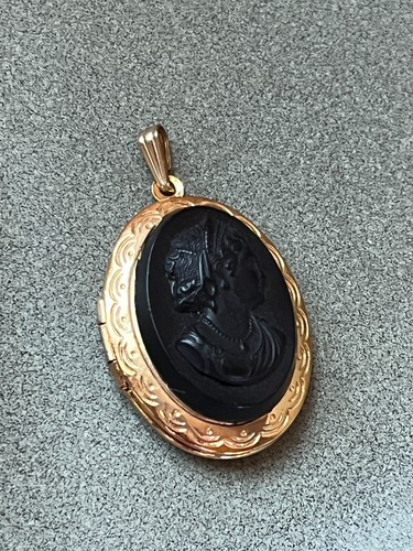 Vintage Etched Oval w Thick Black Carved Plastic Cameo Locket Pendant ...