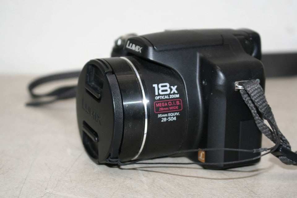 Panasonic LUMIX DMC-FZ18 8.1MP Digital Camera w/ Battery, Charger & 2GB ...