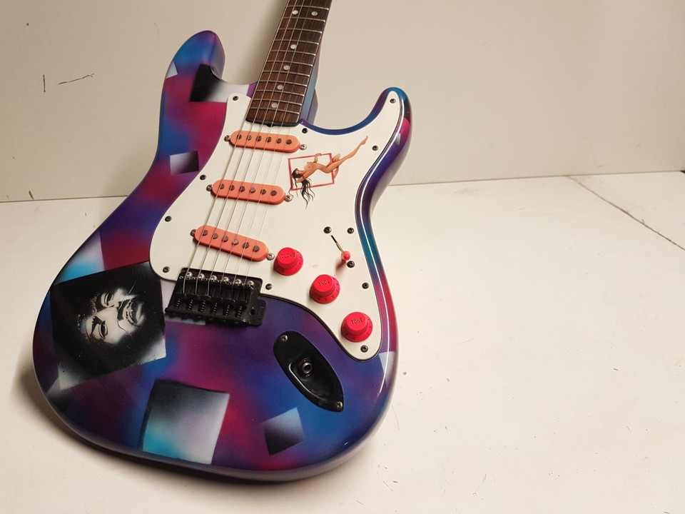 80's ROBIN HENDRIX POP ART STR*T | eBay