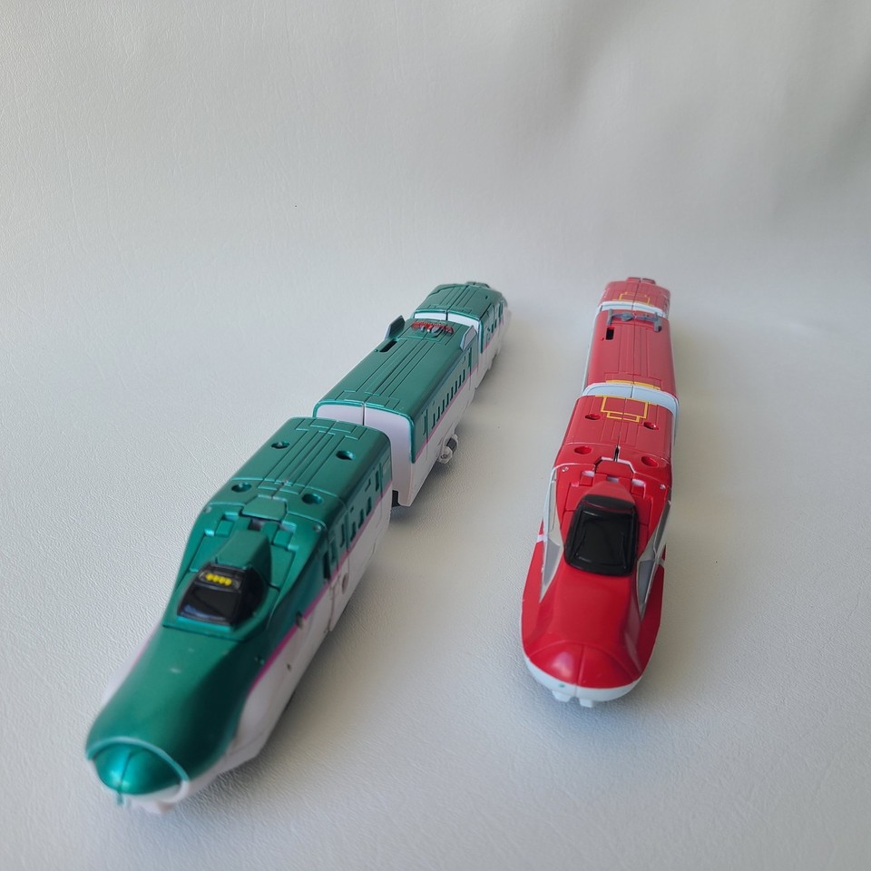 Tomy Plarail Shinkansen Transform Robot Shinkalion DXS E5 Hayabusa E6 Komachi | eBay