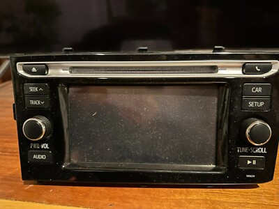 2016 TOYOTA PRIUS C Radio CD Player Screen 86140-52330 | eBay