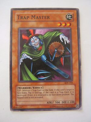 Yu-Gi-Oh Trap Master SDK-044 Earth Card, unlimited Edition Fair Cond ...