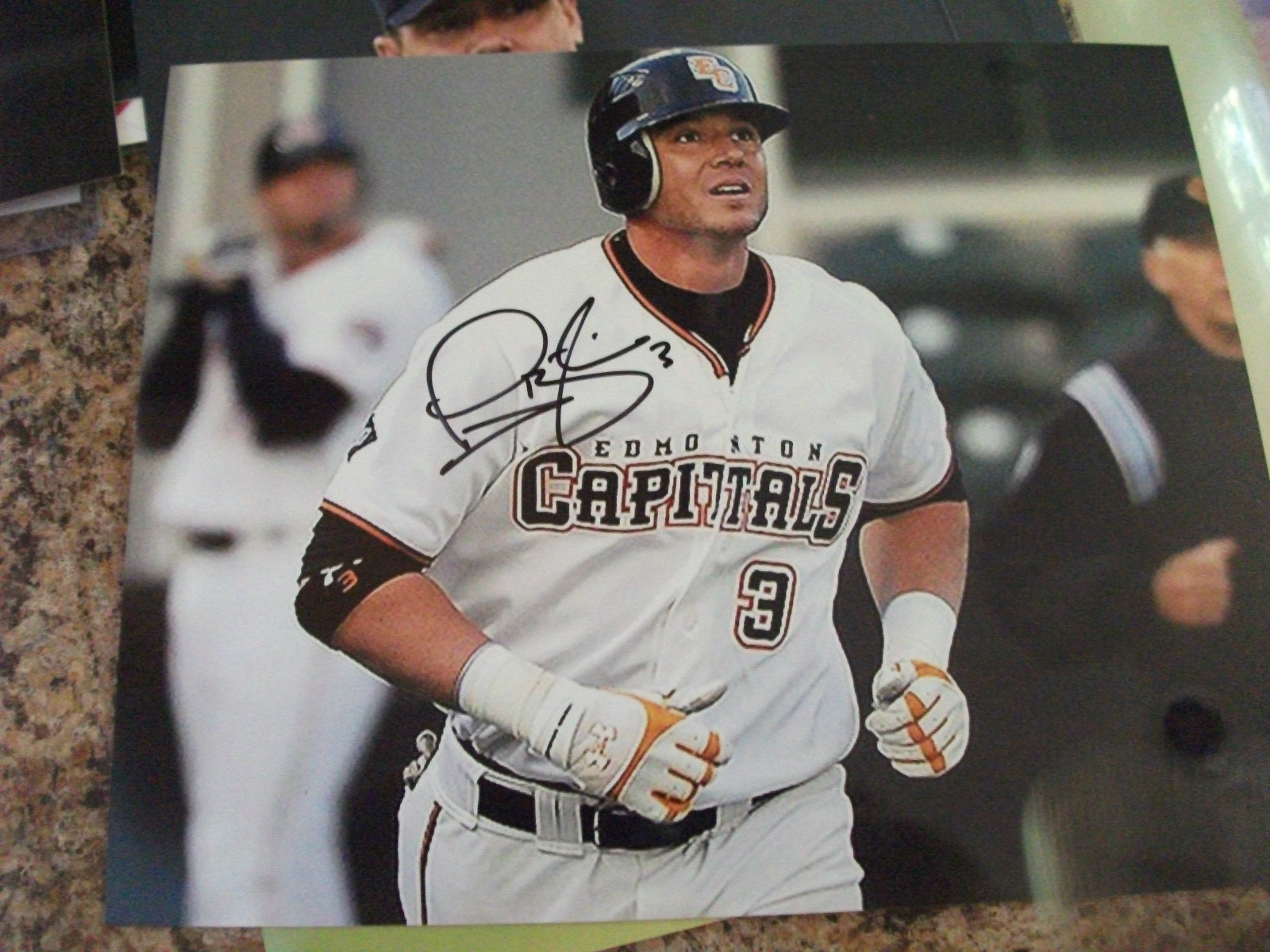 LARRY BIGBIE EDMONTON CAPITALS BALTIMORE ORIOLES AUTOGRAPHED 8 X 10 ...