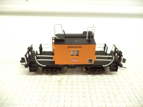Fox Valley Models N-scale Transfer Caboose, Milwaukee Road 990035 (je ...