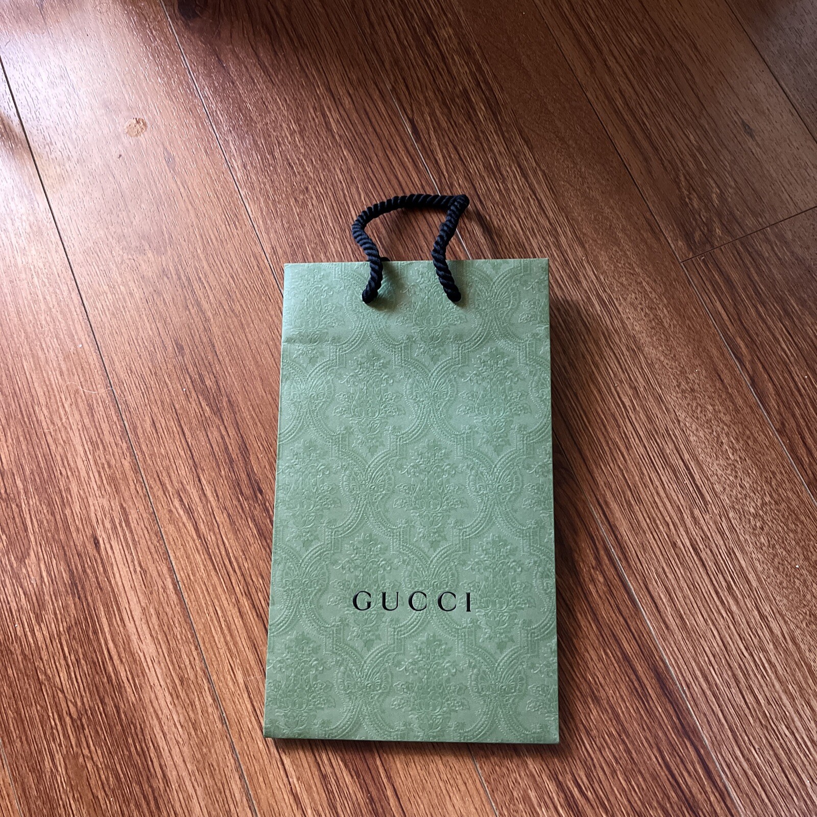 Small GUCCI Paper Shopping Gift Bag 11.5” X 7” X 2” - Green | eBay