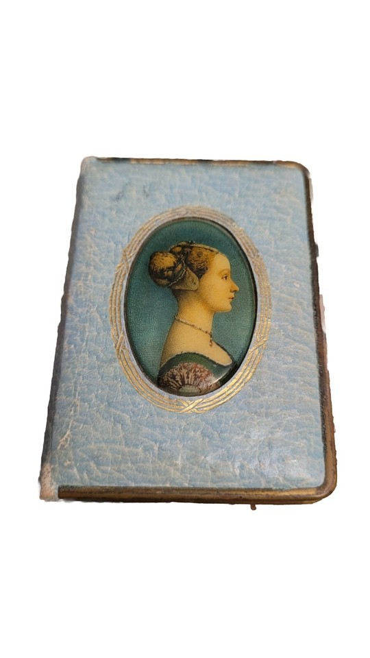 Antique Mondaine Sky Blue Leather Makeup Compact Loose Powder Rouge ...