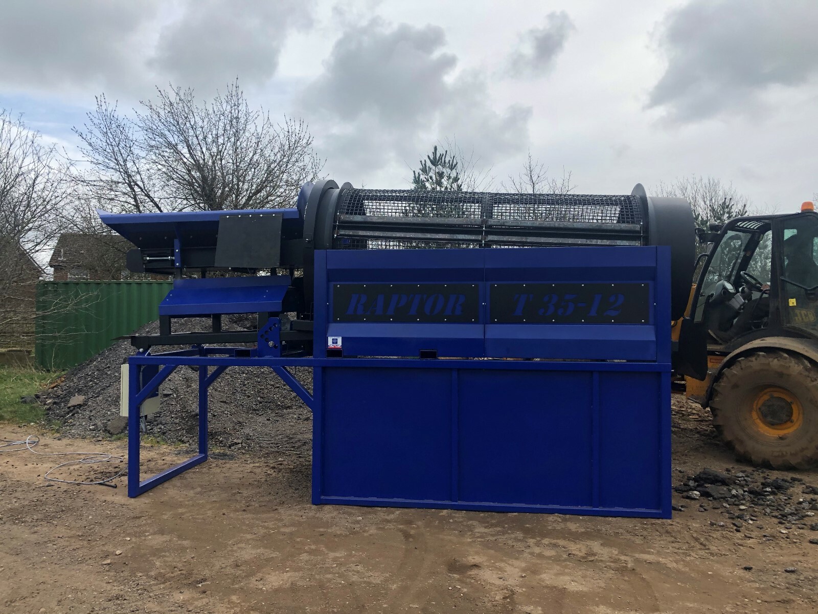 Raptor 30-12 trommel screen with infeed hopper | eBay