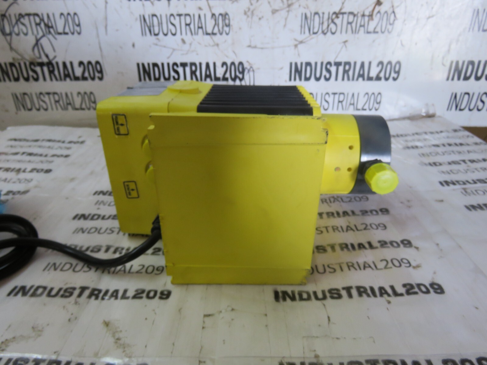 LMI MILTON ROY MICROPROCESSOR DOSING PUMP B911-498SI NEW | eBay