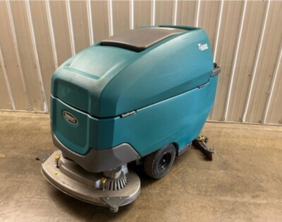 Sweepers & Scrubbers - Tennant Floor Scrubber