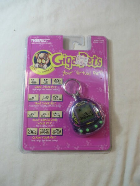Giga Pets Digital Doggie 1997 Tiger Virtual Pet 71-611 Purple Dog A4643 ...