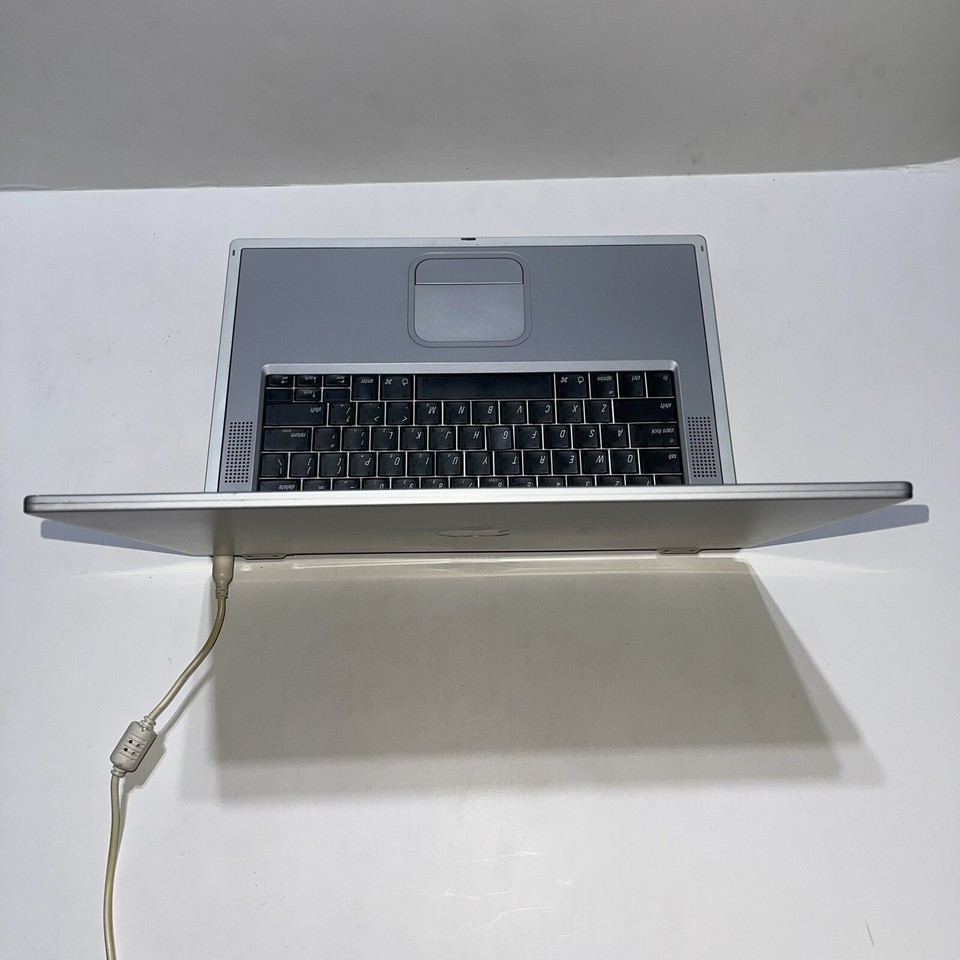 PowerBook G4 Titanium [M8407] - MHz, 512MB RAM, HDD - Mac OS X 10.4.11 ...