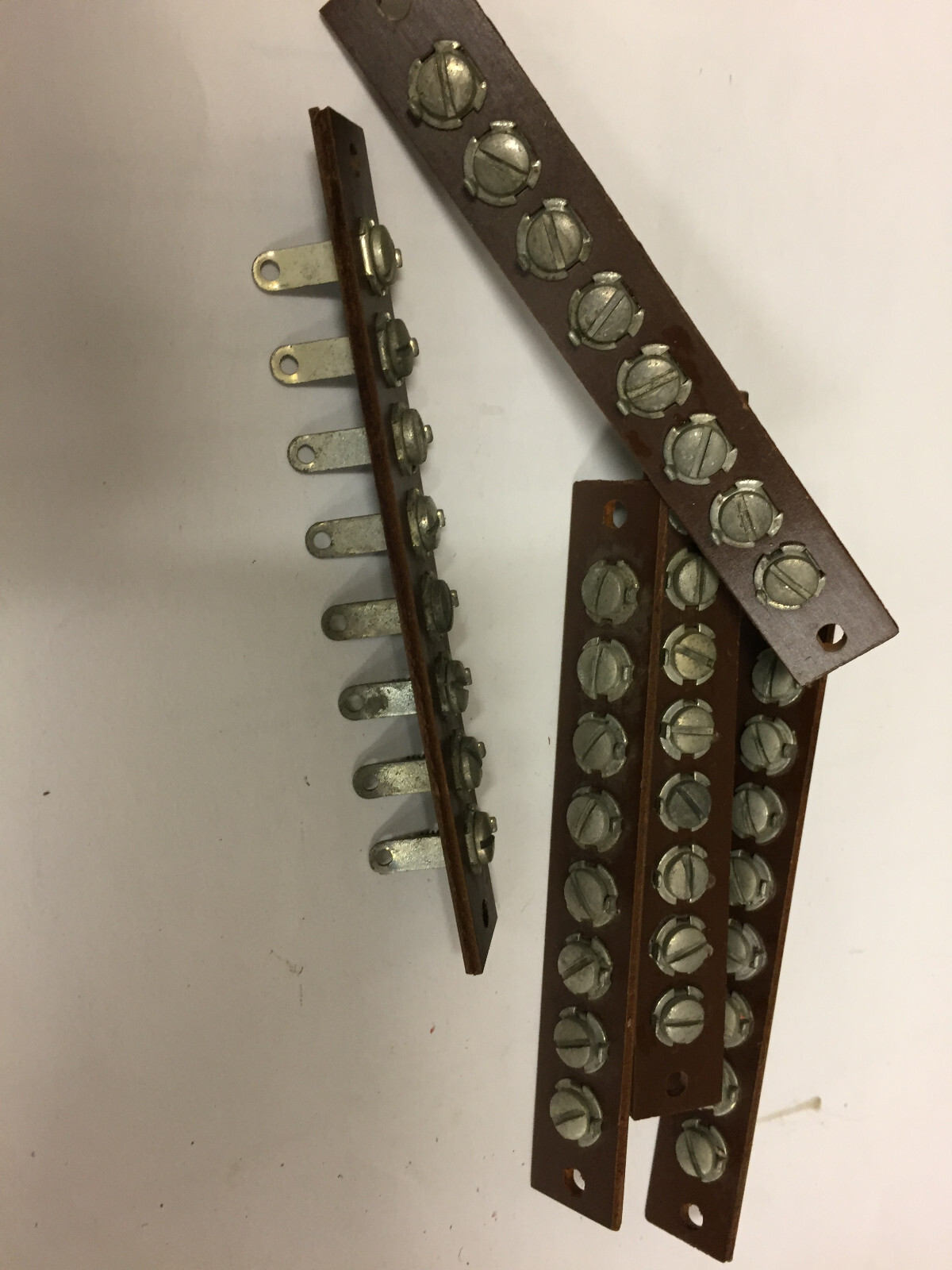 17-8 CINCH 8 SCREW TYPE TERMINAL MTG HOLE .136 .438 CENTERS NOS 5 PCS ...