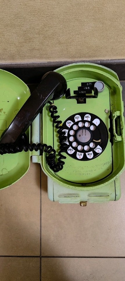 VTG.1950s NYPD POLICE CALL BOX STREET TELEPHONE/ORIGINAL: GREEN ...