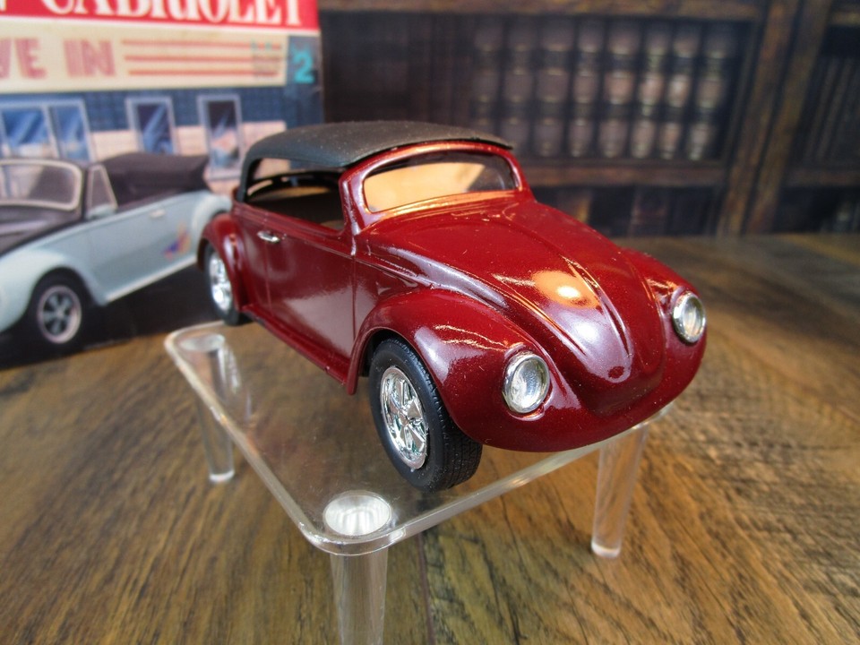 Custom Built REVELL VW VOLKSWAGEN CABRIOLET BEETLE BUG KIT 1/25 Scale ...