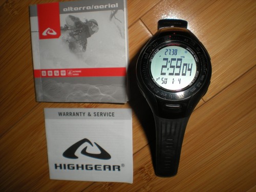 HIGHGEAR 0H7 Digital Men's Watch Altimeter Barometer Compass, New ...