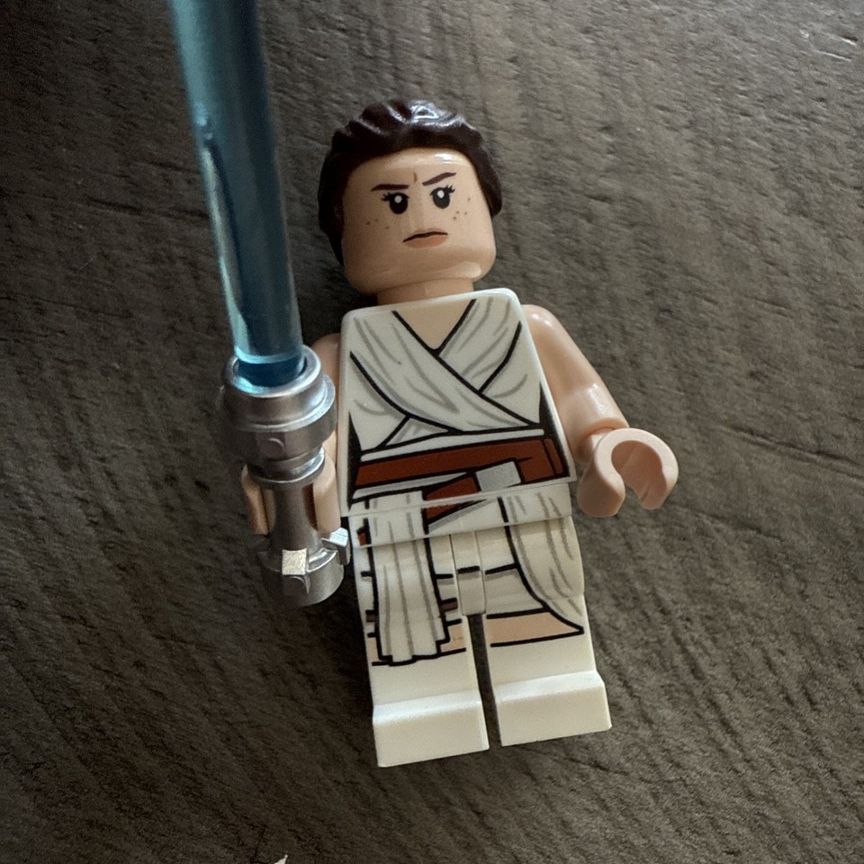 Lego Star Wars Mini Figure Lot With Limited Beskar Keychain. Darth ...