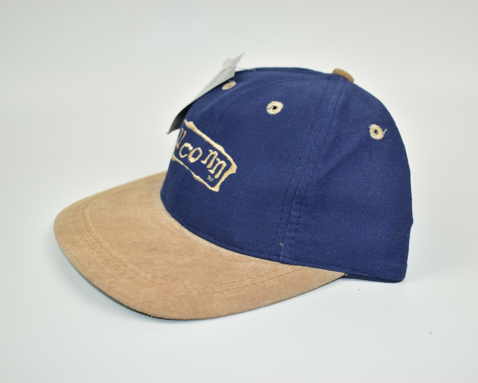 UConn Huskies Vintage 90's Nu Image Adjustable Strapback Cap Hat - NWT ...