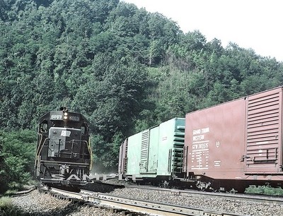 1970 PENN CENTRAL Freight on Horseshoe Curve near Altoona 8.5x11 ...
