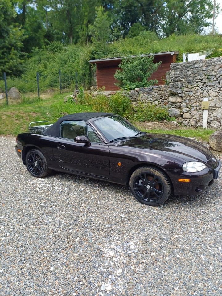 Mazda MX-5 MK 2 LEFT HAND DRIVE in France | eBay UK
