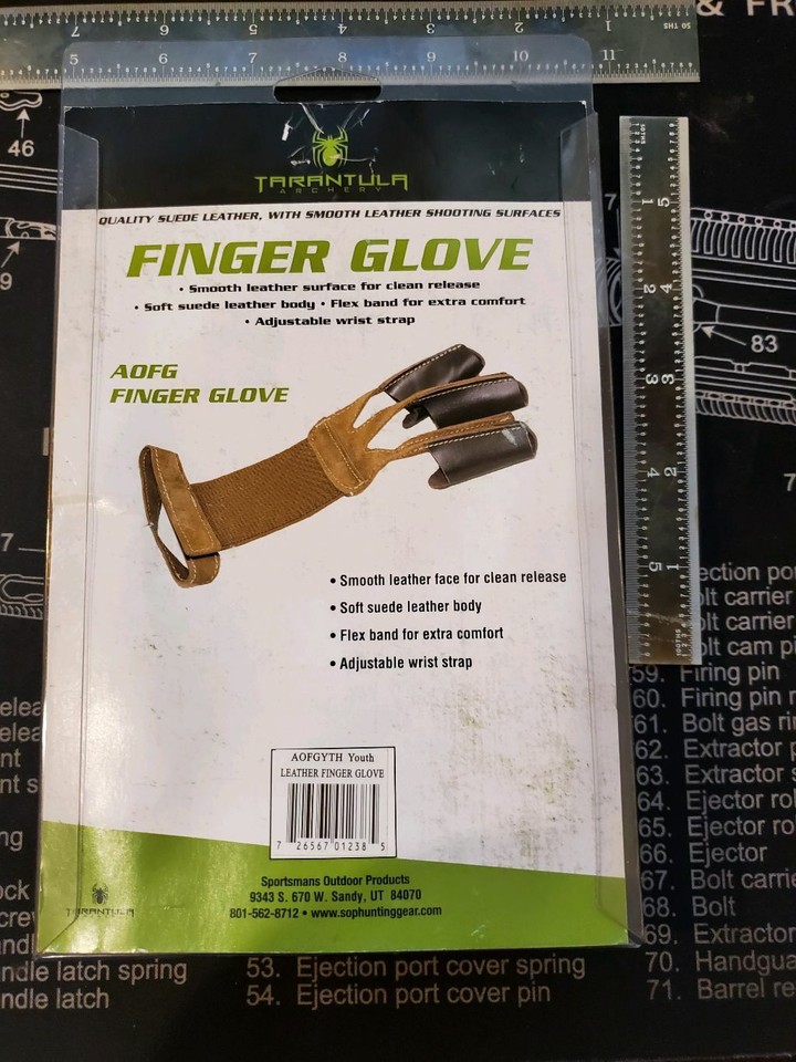 Tarantula Finger Glove (size small) Archery | eBay