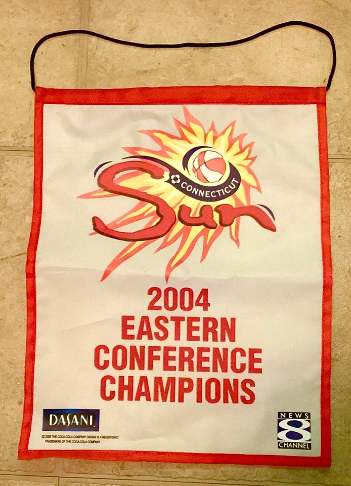 CONNECTICUT SUN WNBA PEZ PINS ICE CREAM SCOOP BANNER POM-POMS 11PC ...