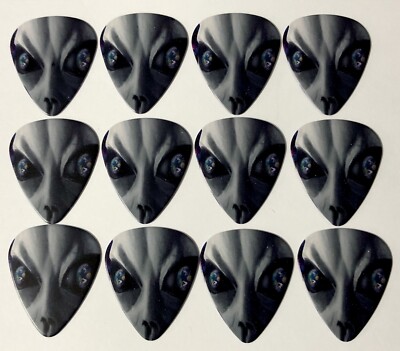 12 pcs ALIEN LANDING Guitar Picks Extraterrestrial - Aliens - Hot Picks ...