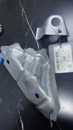 21-23 ENVISION 16-24 MALIBU XT4 LH SIDE BRACKET 23499134 84166795 New ...