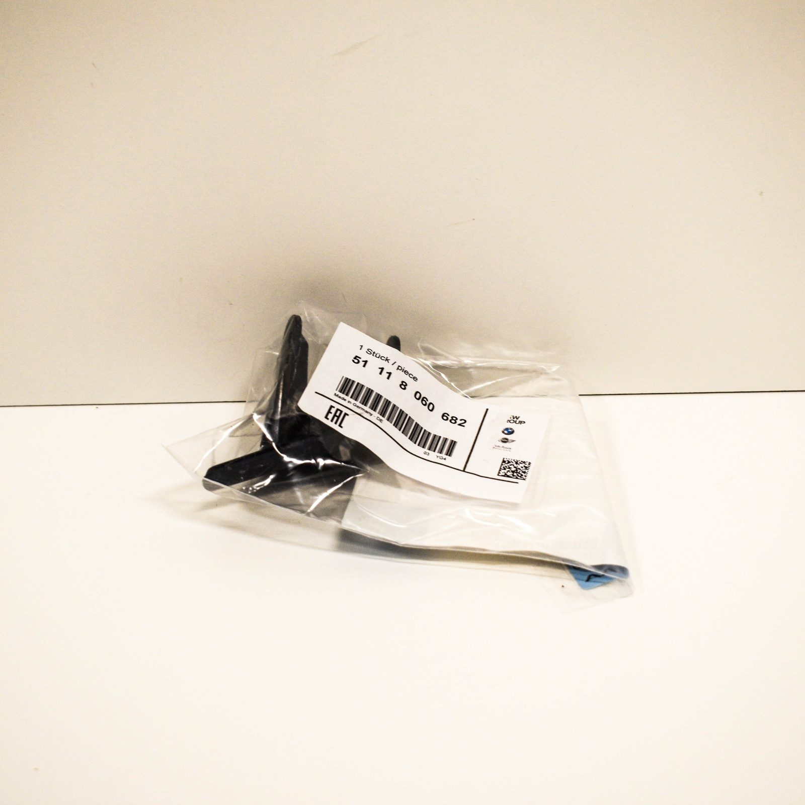 BMW 4 F32 Right Headlight Washer Cover 51118060682 8060682 2015 New ...