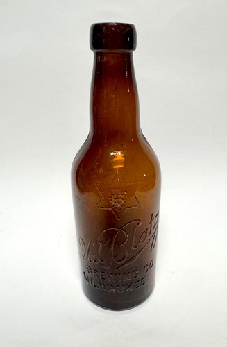 EARLY BLATZ BEER BOTTLE! Val Blatz Brewing Co. Milwaukee Wisconsin pre ...