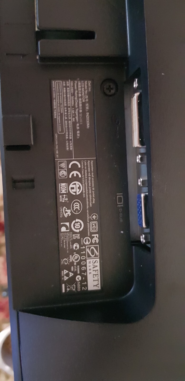 Dell In2030mc 20" Widescreen 1600 X 900 VGA HD WLED LCD Display Monitor ...