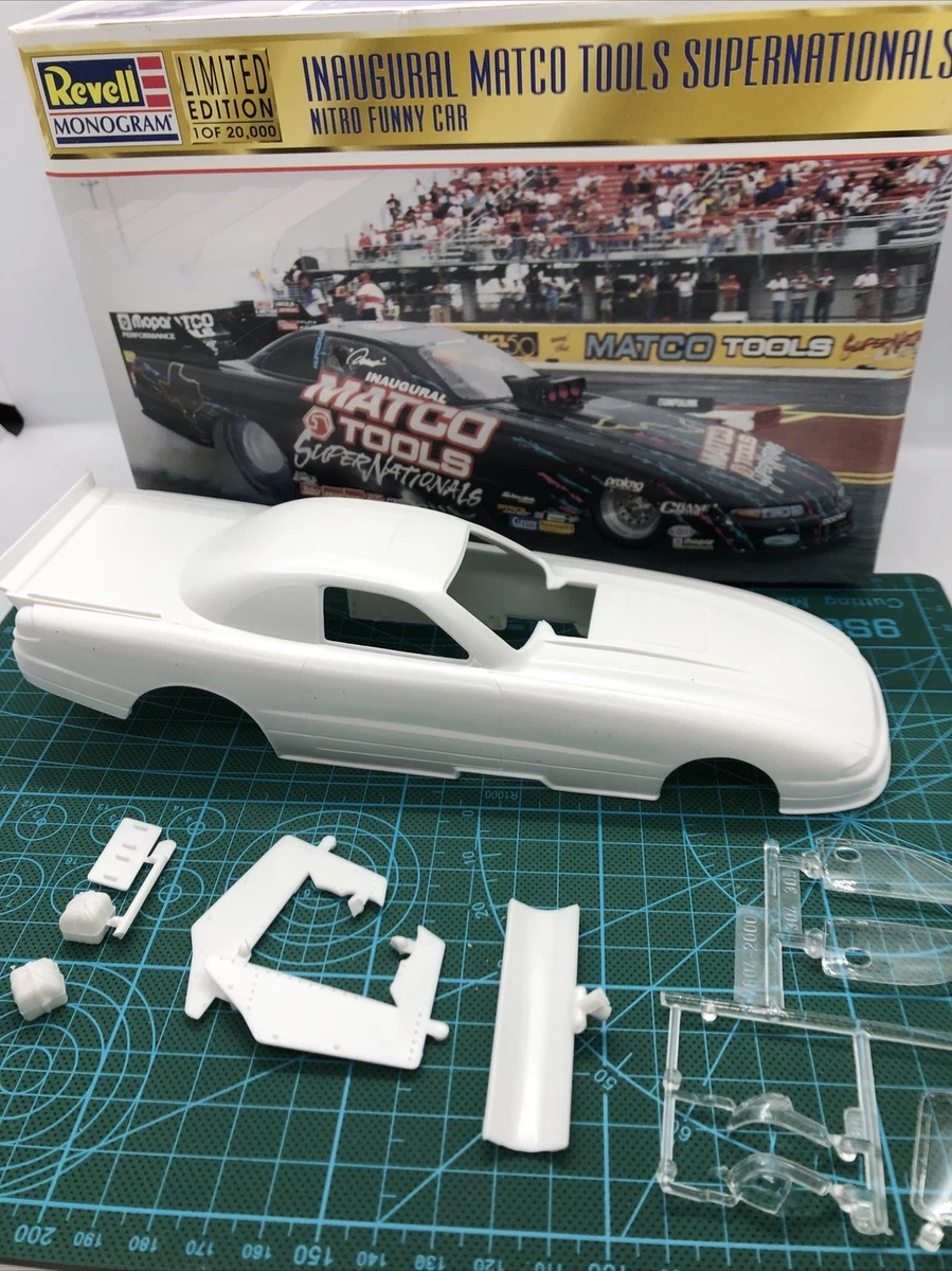 Instructions Not Included Full Cast