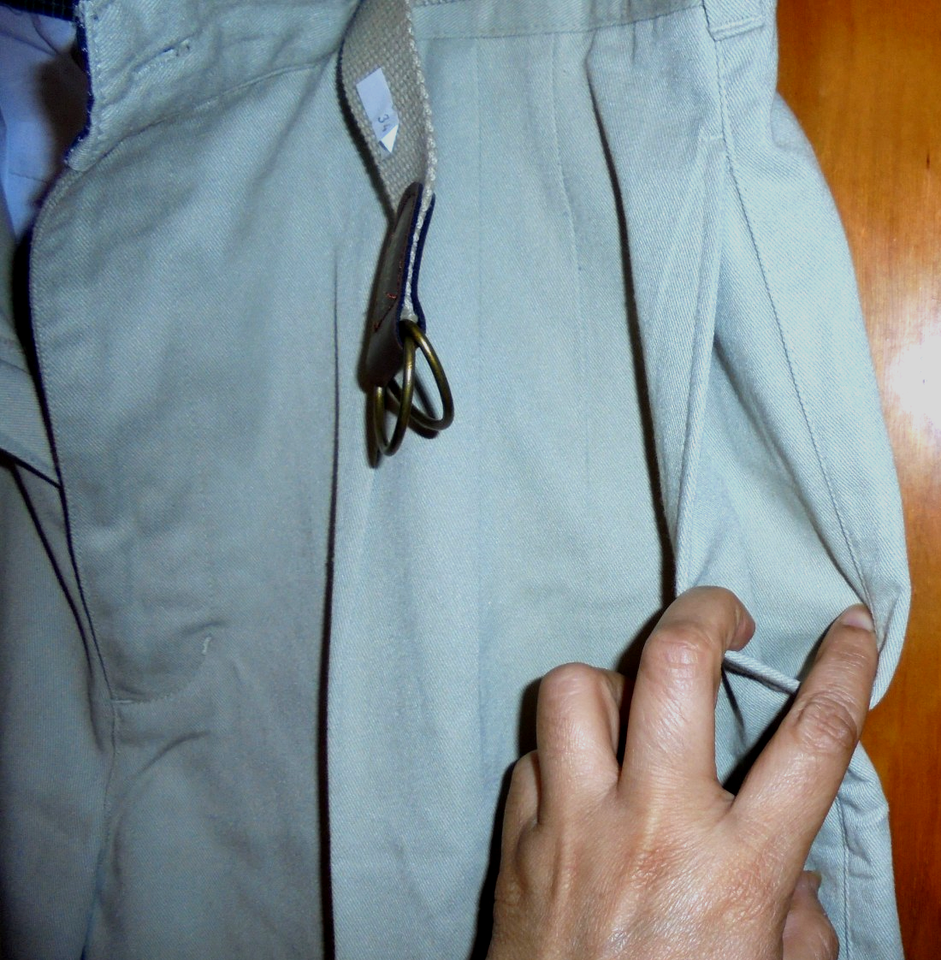 Vintage New with tag Bugle Boy Pleated Shorts 34 Beige Khaki Chino ...