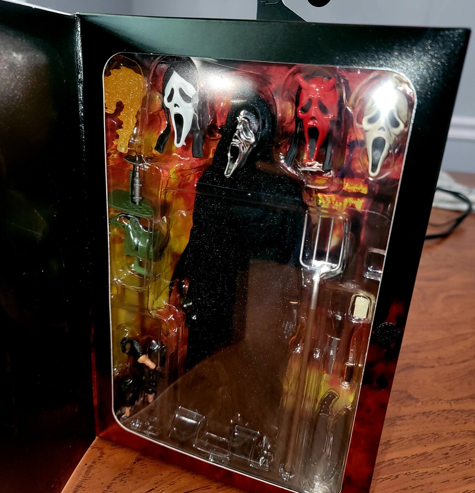 NECA 2024 Walmart Collector Con Inferno Scream Ghostface Brand New ...