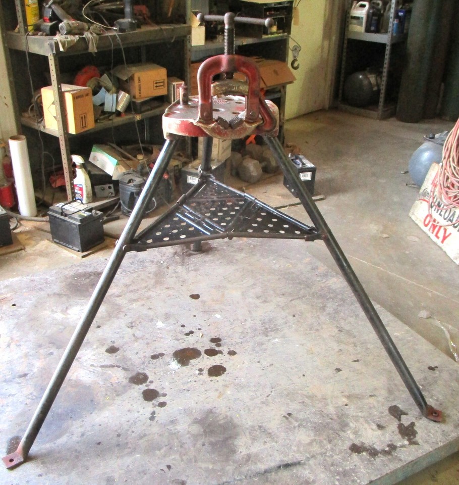 RIDGID TOOLS 1/8" to 2-1/2" TRISTAND YOKE PIPE VISE, No. 40A USED | eBay