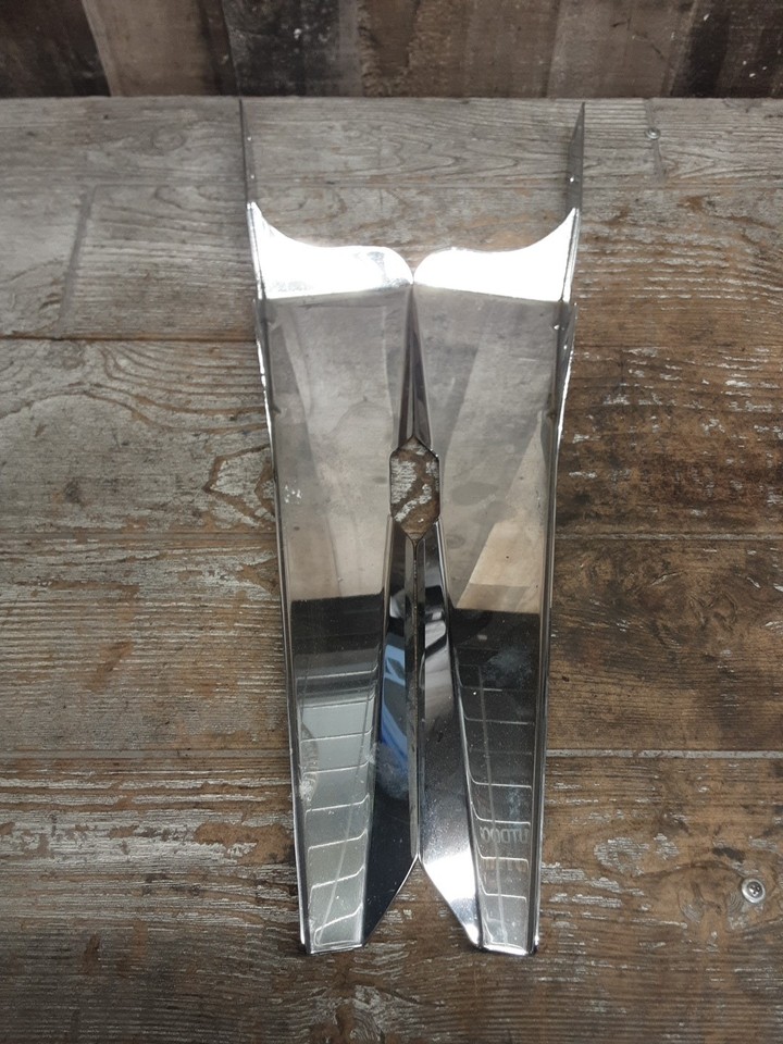86-17 Harley Davidson Softail Front Windshield Wind Deflectors Chrome ...