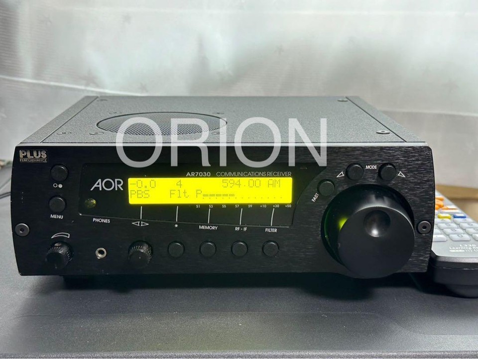 AOR AR7030 PLUS COMMUNICATIONS RECEIVER with Power Adapter and Remote ...