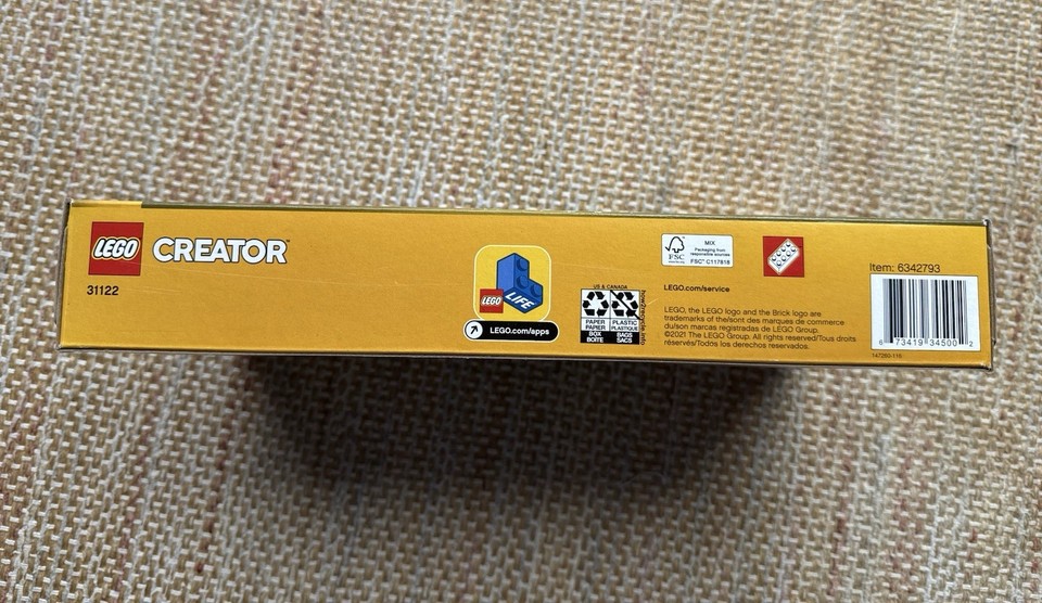 LEGO Creator Fish Tank 31122 3 in 1 Art Easel Treasure Chest Retired 3 ...