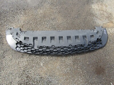 14 On Mercedes Vito W447 Front Bumper Undertray Cover Genuine ...