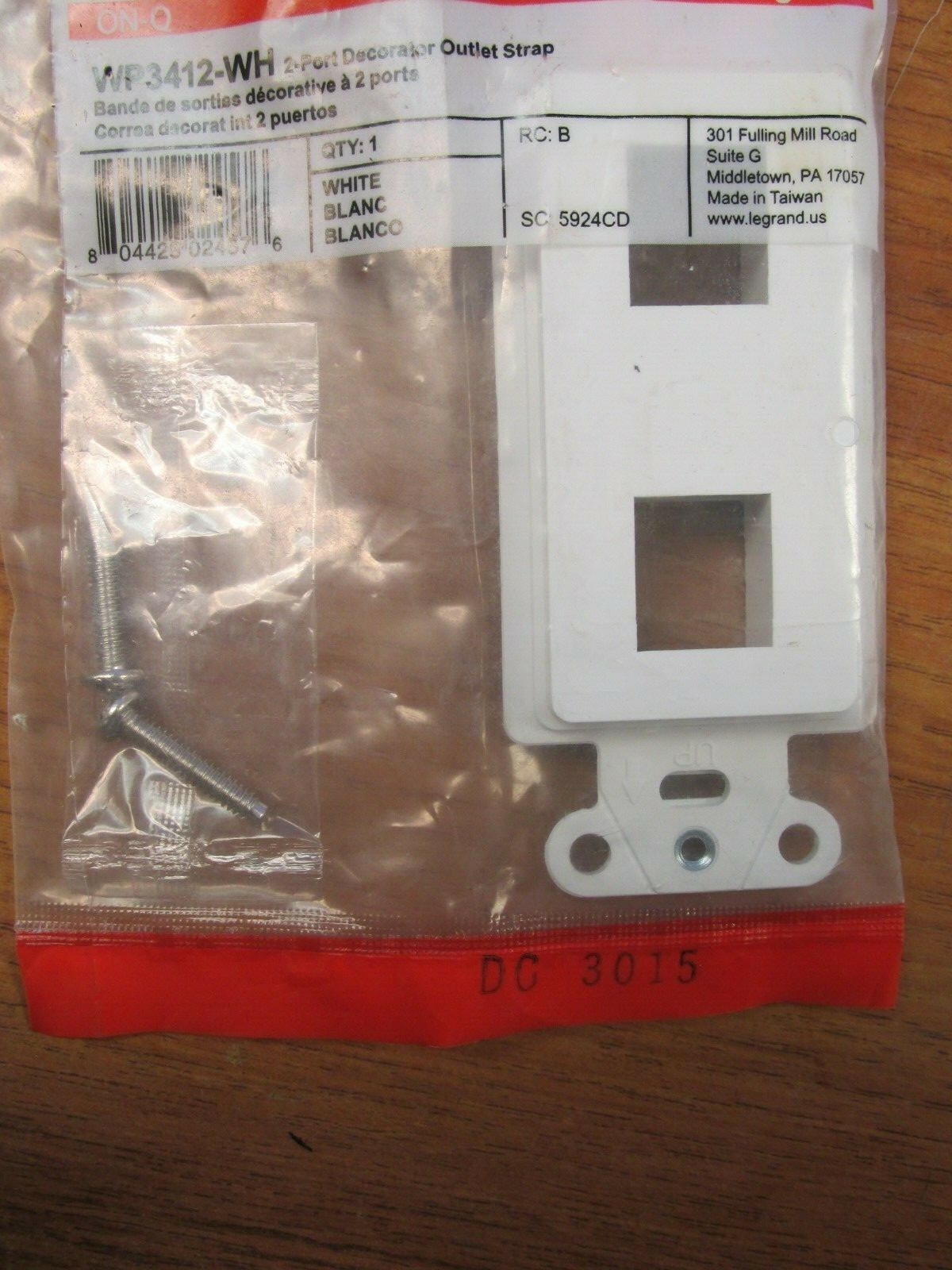 NEW.. LEGRAND 2-PORT DECORATOR OUTLET STRAP CAT# WP3412-WH .. ZA-117 | eBay